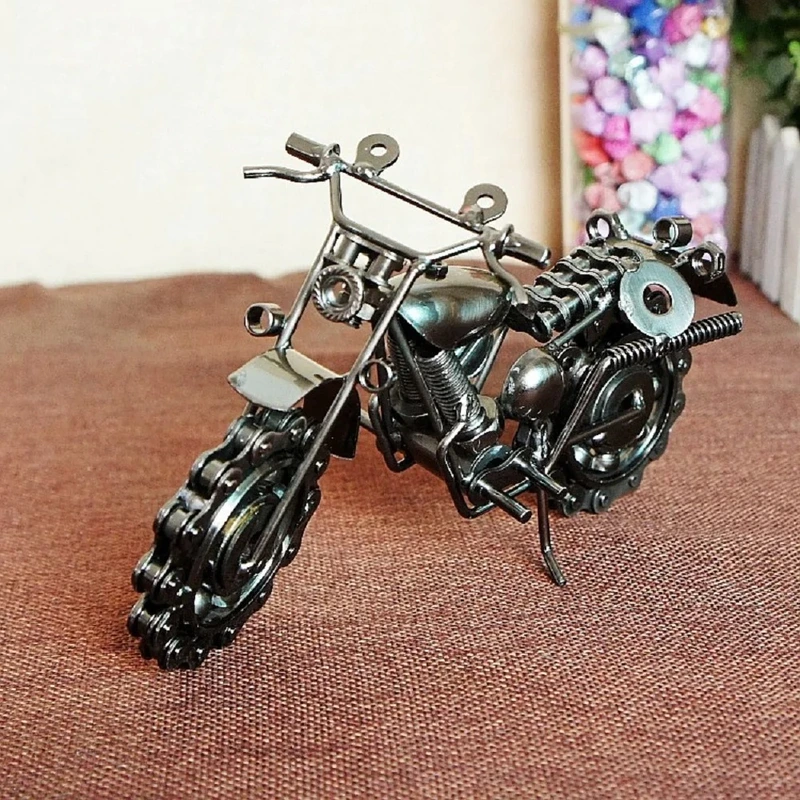 Retro Metal Motorcycle - Bringing Artistry to Your Life